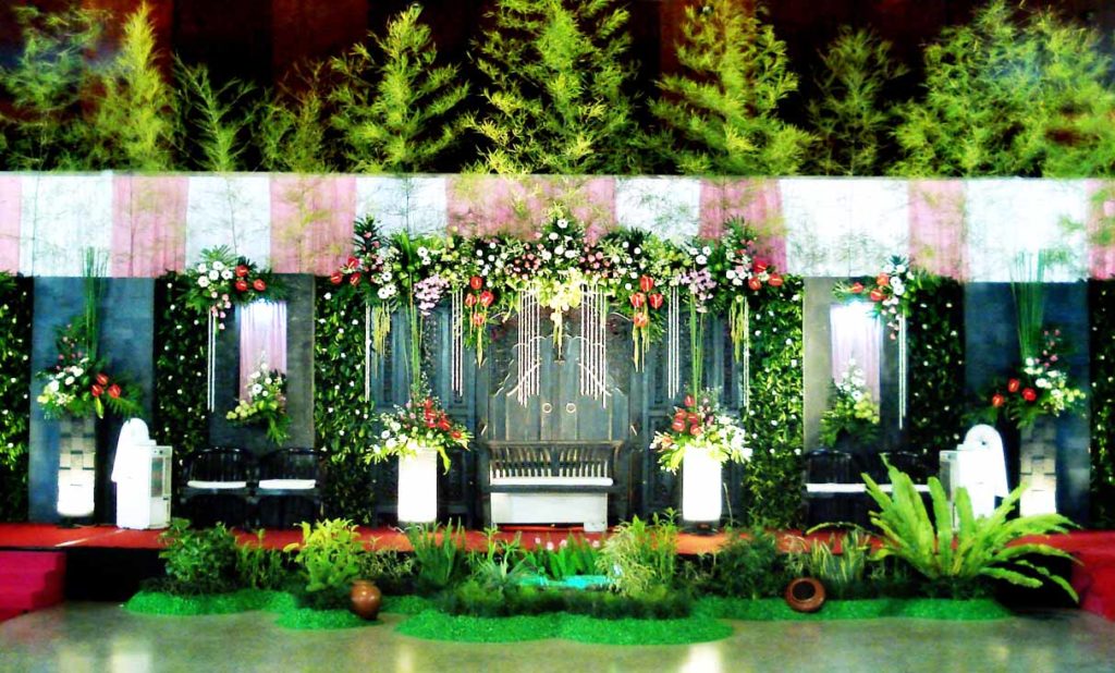 dekorasi-tradisional-gebyok-modifikasi-di-jogja-Wana-Bhakti-Yasa ...