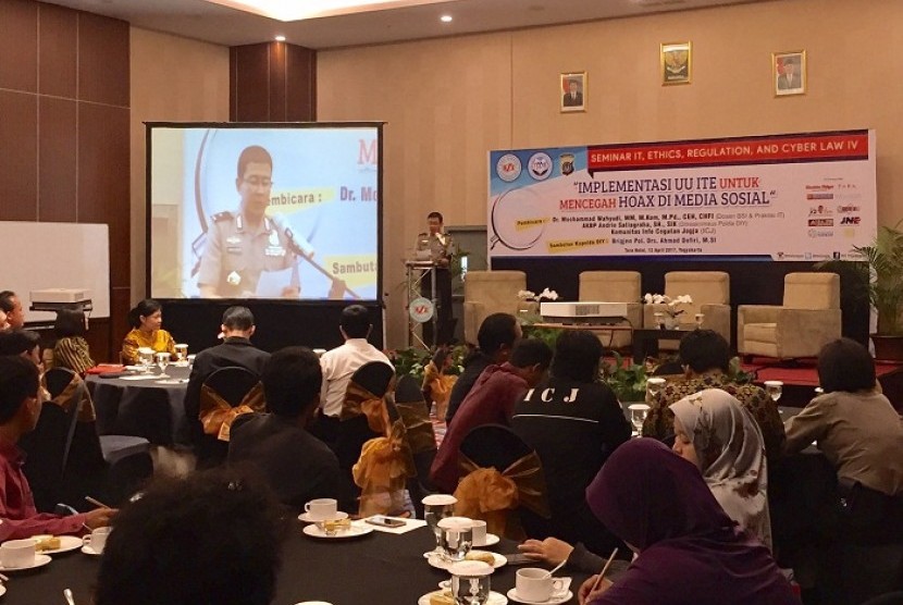 JASA BACKDROP SEMINAR,EVENT DI JOGJA | Pusat Wedding Organizer Yogyakarta